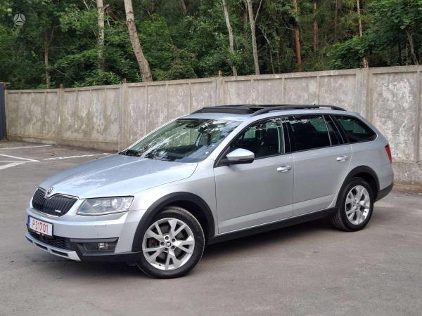 Pelēks Skoda Octavia Scout 2016 Viļņa, ar dzinēja tilpumu 2.00 L un nobraukumu 171 tūkst. km par 10500 €, foto 5 vietnē AUTOMOTO.COM.LV