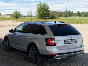 Pelēks Skoda Octavia Scout 2017 Šalčininkai, ar dzinēja tilpumu 2.00 L un nobraukumu 300 tūkst. km par 10999 €, foto 6 vietnē AUTOMOTO.COM.LV