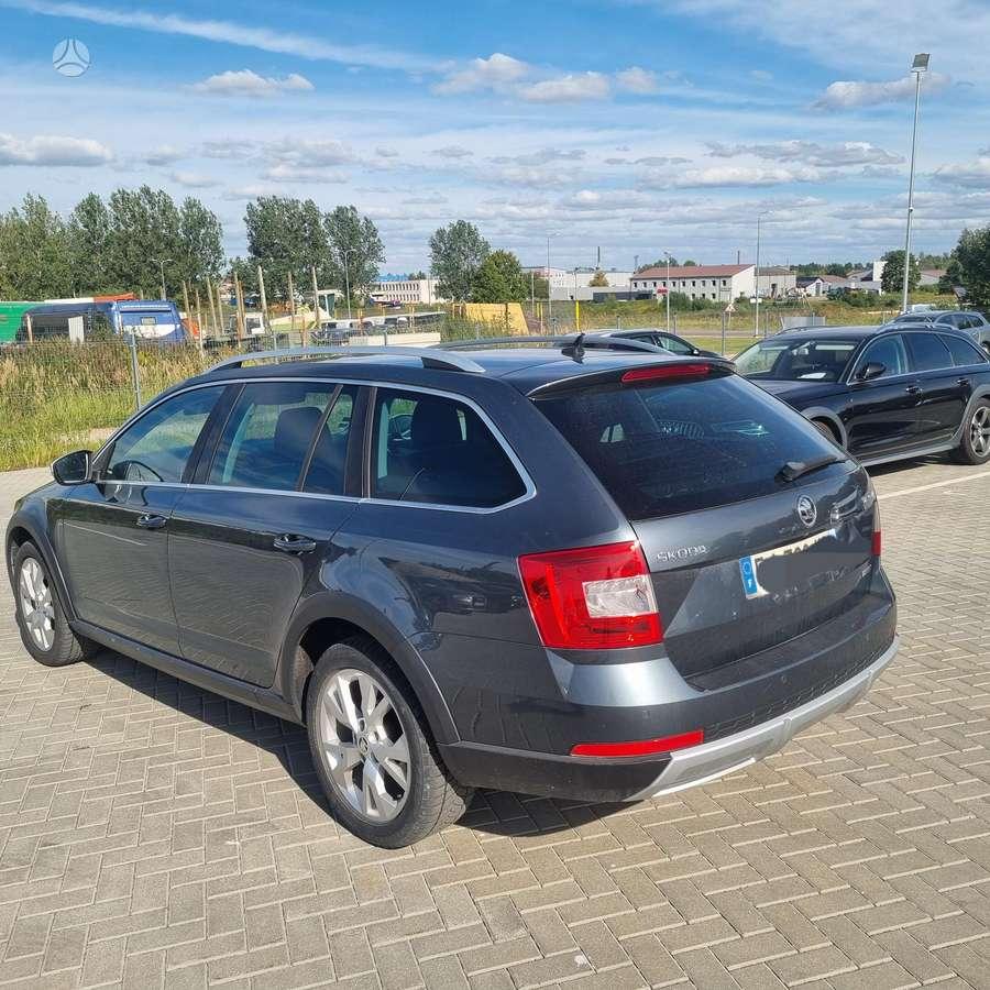 Grey Skoda Octavia Scout 2017 in Taurage, with an engine capacity of 2.00 L and mileage of 323 thousand km for 6950 €, photo 5 on AUTOMOTO.COM.LV
