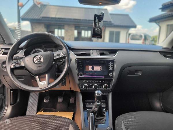 Pelēks Skoda Octavia Scout 2018 Šalčininkai, ar dzinēja tilpumu 2.00 L un nobraukumu 190 tūkst. km par 11850 €, foto 9 vietnē AUTOMOTO.COM.LV