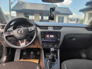 Grey Skoda Octavia Scout 2018 in Salcininkai, with an engine capacity of 2.00 L and mileage of 190 thousand km for 11850 €, photo 10 on AUTOMOTO.COM.LV
