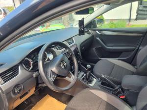 Grey Skoda Octavia Scout 2018 in Salcininkai, with an engine capacity of 2.00 L and mileage of 190 thousand km for 11850 €, photo 15 on AUTOMOTO.COM.LV