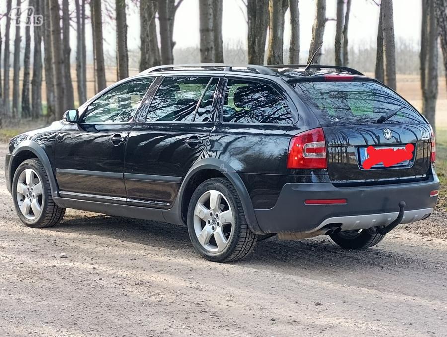 Skoda Octavia Scout 2008 in Vilnius, with an engine capacity of 2.00 L and mileage of 437 thousand km for 3000 €, photo 4 on AUTOMOTO.COM.LV