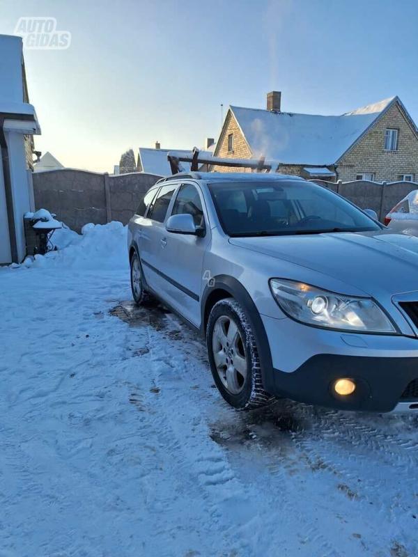Skoda Octavia Scout 2010 Kelmė, ar dzinēja tilpumu 2.00 L un nobraukumu 266 tūkst. km par 3750 €, foto 3 vietnē AUTOMOTO.COM.LV
