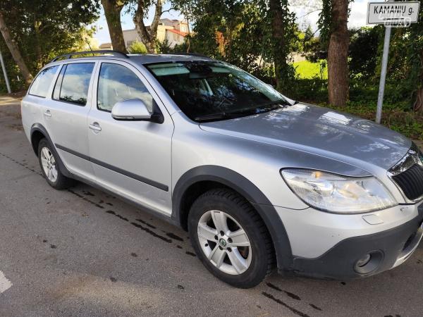 Шкода Октавия Скаут 2012 в Клайпеда на AUTOMOTO.COM.LV Шкода Октавия Скаут 2012 в Клайпеда, объемом двигателя 2.00 л и пробегом 286 тыс. км за 3899 €, фото 3 на AUTOMOTO.COM.LV