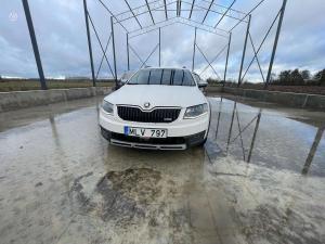 White Skoda Octavia Scout 2016 in Kaunas, with an engine capacity of 1.97 L and mileage of 327 thousand km for 7400 €, photo  on AUTOMOTO.COM.LV