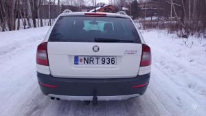 White Skoda Octavia Scout 2010 in Vilnius, with an engine capacity of 1.97 L and mileage of 289 thousand km for 4300 €, photo 4 on AUTOMOTO.COM.LV