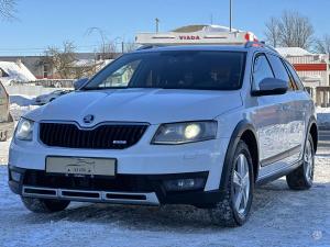 White Skoda Octavia Scout 2015 in Siauliai, with an engine capacity of 2.00 L and mileage of 230 thousand km for 7500 €, photo 4 on AUTOMOTO.COM.LV
