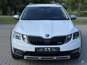 Balts Skoda Octavia Scout 2017 Prienai, ar dzinēja tilpumu 2.00 L un nobraukumu 220 tūkst. km par 12950 €, foto 11 vietnē AUTOMOTO.COM.LV