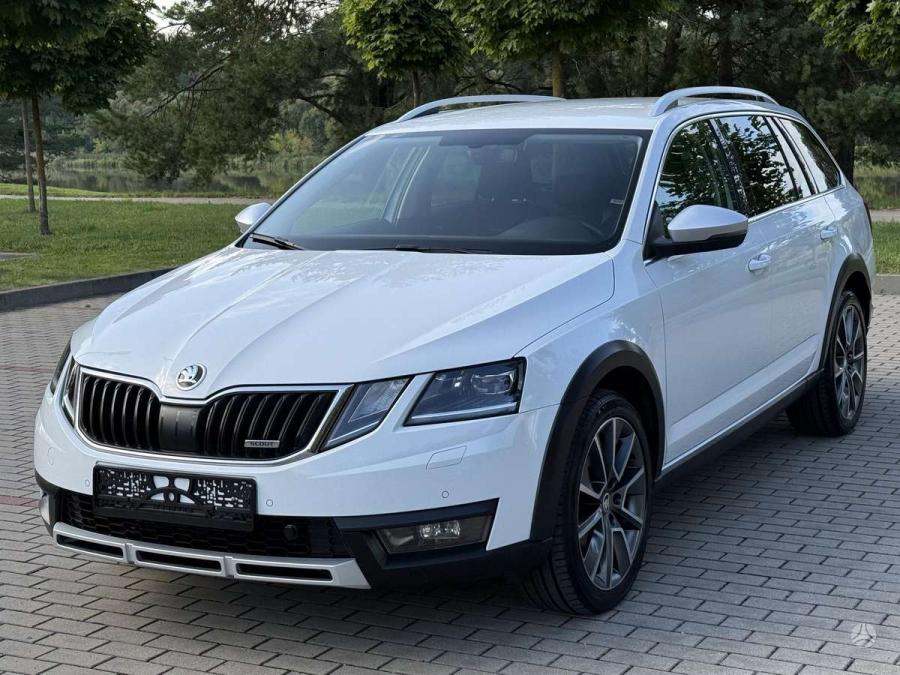 Balts Skoda Octavia Scout 2017 Prienai, ar dzinēja tilpumu 2.00 L un nobraukumu 220 tūkst. km par 12950 €, foto 13 vietnē AUTOMOTO.COM.LV