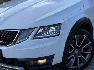 Balts Skoda Octavia Scout 2017 Prienai, ar dzinēja tilpumu 2.00 L un nobraukumu 220 tūkst. km par 12950 €, foto 22 vietnē AUTOMOTO.COM.LV