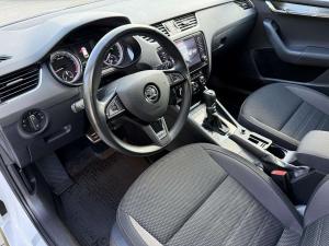 Balts Skoda Octavia Scout 2017 Prienai, ar dzinēja tilpumu 2.00 L un nobraukumu 220 tūkst. km par 12950 €, foto 30 vietnē AUTOMOTO.COM.LV