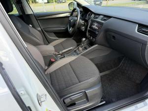 Balts Skoda Octavia Scout 2017 Prienai, ar dzinēja tilpumu 2.00 L un nobraukumu 220 tūkst. km par 12950 €, foto 34 vietnē AUTOMOTO.COM.LV