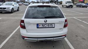 White Skoda Octavia Scout 2018 in Marijampole, with an engine capacity of 2.00 L and mileage of 205 thousand km for 13000 €, photo 7 on AUTOMOTO.COM.LV