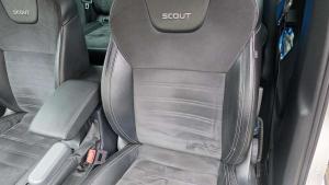 White Skoda Octavia Scout 2018 in Marijampole, with an engine capacity of 2.00 L and mileage of 205 thousand km for 13000 €, photo 18 on AUTOMOTO.COM.LV