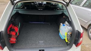 White Skoda Octavia Scout 2018 in Marijampole, with an engine capacity of 2.00 L and mileage of 205 thousand km for 13000 €, photo 19 on AUTOMOTO.COM.LV