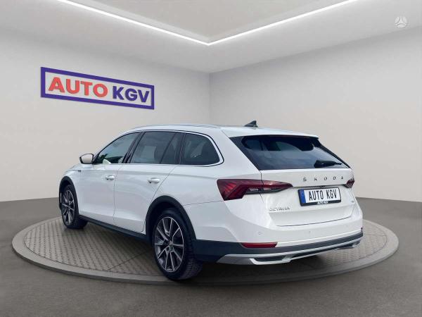 Balts Skoda Octavia Scout 2021 Viļņa, ar dzinēja tilpumu 2.00 L un nobraukumu 215 tūkst. km par 18499 €, foto 4 vietnē AUTOMOTO.COM.LV