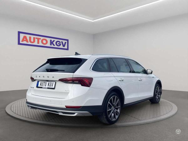 Balts Skoda Octavia Scout 2021 Viļņa, ar dzinēja tilpumu 2.00 L un nobraukumu 215 tūkst. km par 18499 €, foto 6 vietnē AUTOMOTO.COM.LV