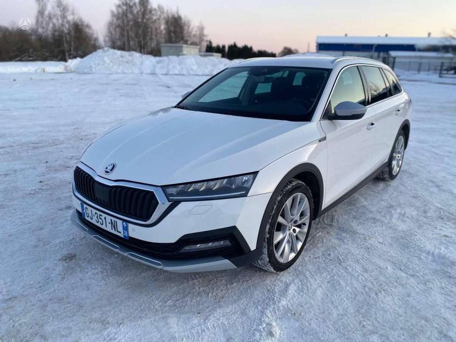 Balts Skoda Octavia Scout 2022 Viļņa, ar dzinēja tilpumu 0.20 L un nobraukumu 186 tūkst. km par 17666 €, foto 2 vietnē AUTOMOTO.COM.LV