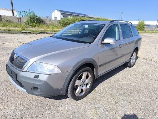 Dzeltens Skoda Octavia Scout 2008 Kelmė, ar dzinēja tilpumu 2.00 L un nobraukumu 232 tūkst. km par 2950 €, foto 1 vietnē AUTOMOTO.COM.LV