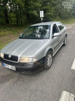 Skoda Octavia 2000 in Prienai, with an engine capacity of 1.90 L and mileage of 385 thousand km for 850 €, photo  on AUTOMOTO.COM.LV