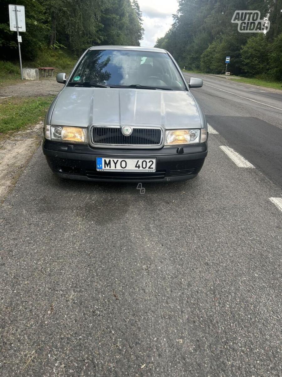 Skoda Octavia 2000 in Prienai, with an engine capacity of 1.90 L and mileage of 385 thousand km for 850 €, photo 5 on AUTOMOTO.COM.LV