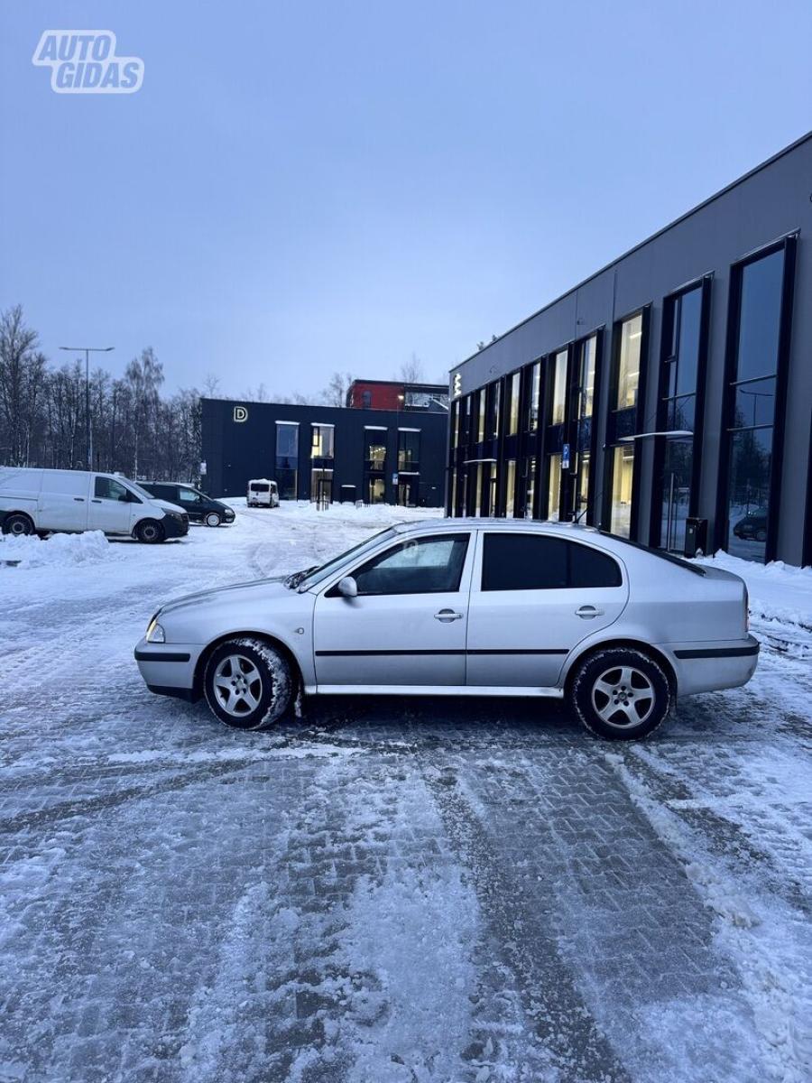 Skoda Octavia 2001 in Vilnius, with an engine capacity of 1.90 L and mileage of 300 thousand km for 999 €, photo 5 on AUTOMOTO.COM.LV