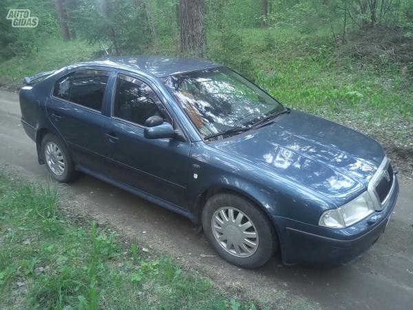 Skoda Octavia 2003 in Vilnius, with an engine capacity of 1.90 L and mileage of 385 thousand km for 1450 €, photo 2 on AUTOMOTO.COM.LV