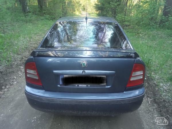 Skoda Octavia 2003 in Vilnius, with an engine capacity of 1.90 L and mileage of 385 thousand km for 1450 €, photo 5 on AUTOMOTO.COM.LV
