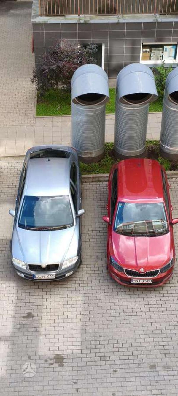 Skoda Octavia 2006 Viļņa vietnē Skoda Octavia 2006 Viļņa, ar dzinēja tilpumu 1.90 L un nobraukumu 367 tūkst. km par 1499 €, foto 8 vietnē AUTOMOTO.COM.LV
