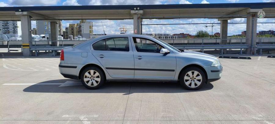 Skoda Octavia 2006 in Vilnius, with an engine capacity of 1.90 L and mileage of 367 thousand km for 1499 €, photo 16 on AUTOMOTO.COM.LV