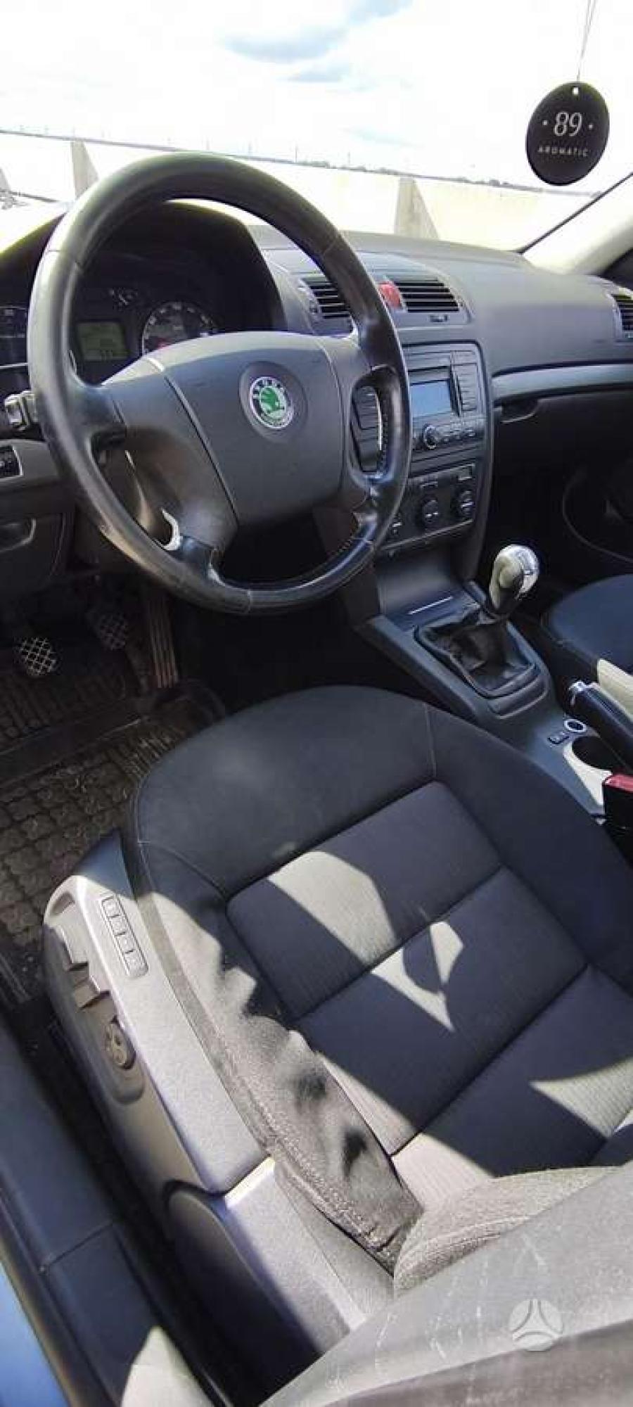 Skoda Octavia 2006 in Vilnius, with an engine capacity of 1.90 L and mileage of 367 thousand km for 1499 €, photo 19 on AUTOMOTO.COM.LV