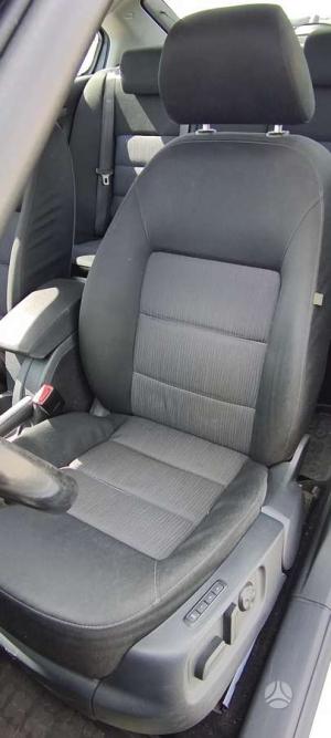 Skoda Octavia 2006 in Vilnius, with an engine capacity of 1.90 L and mileage of 367 thousand km for 1499 €, photo 21 on AUTOMOTO.COM.LV