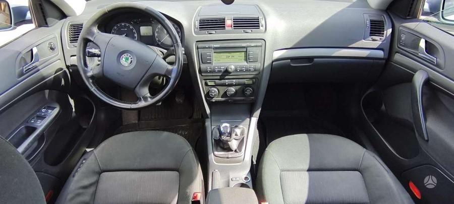 Skoda Octavia 2006 in Vilnius, with an engine capacity of 1.90 L and mileage of 367 thousand km for 1499 €, photo 26 on AUTOMOTO.COM.LV