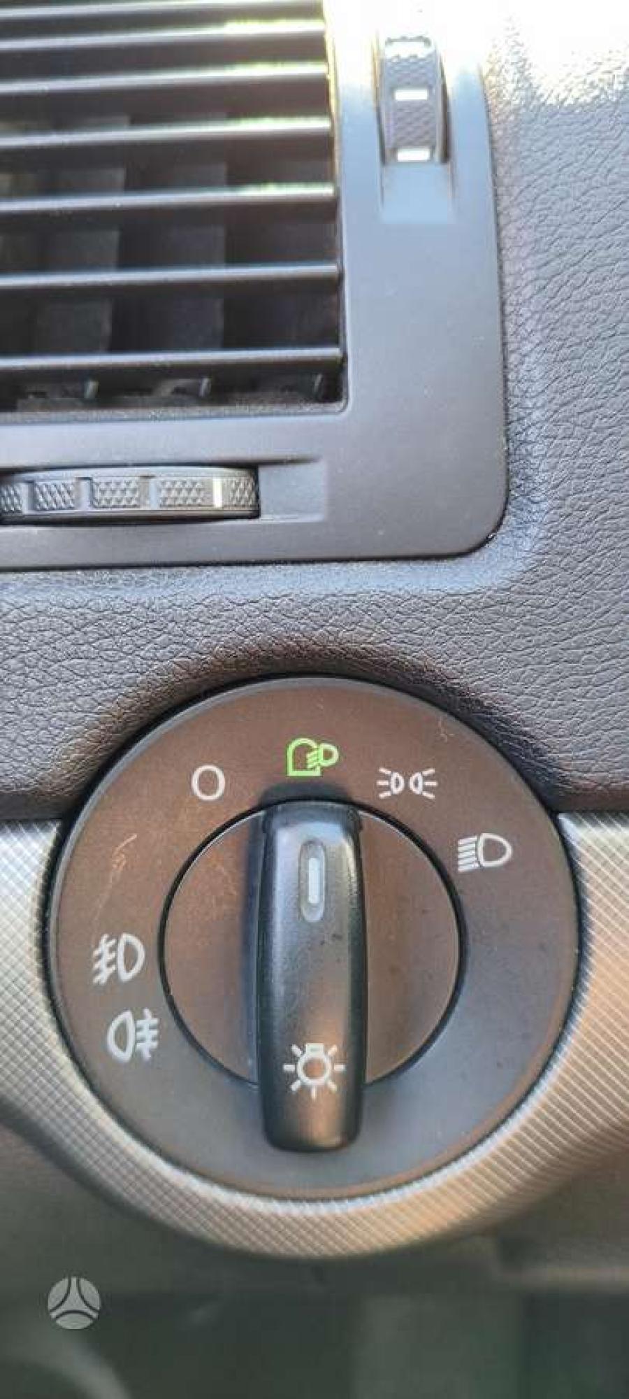 Skoda Octavia 2006 in Vilnius, with an engine capacity of 1.90 L and mileage of 367 thousand km for 1499 €, photo 35 on AUTOMOTO.COM.LV