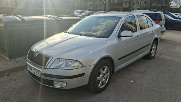 Skoda Octavia 2007 in Kaunas, with an engine capacity of 1.90 L and mileage of 285 thousand km for 900 €, photo 1 on AUTOMOTO.COM.LV