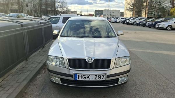 Skoda Octavia 2007 in Kaunas, with an engine capacity of 1.90 L and mileage of 285 thousand km for 900 €, photo 2 on AUTOMOTO.COM.LV