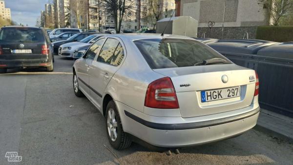 Skoda Octavia 2007 Kauņa, ar dzinēja tilpumu 1.90 L un nobraukumu 285 tūkst. km par 900 €, foto 5 vietnē AUTOMOTO.COM.LV