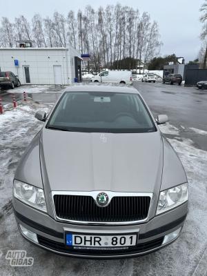 Skoda Octavia 2008 Viļņa, ar dzinēja tilpumu 1.90 L un nobraukumu 252 tūkst. km par 2875 €, foto  vietnē AUTOMOTO.COM.LV