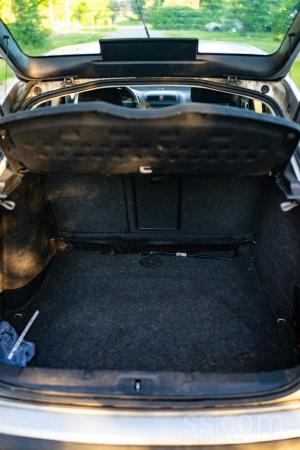 Skoda Octavia 2008 in Riga, with an engine capacity of 2.00 L and mileage of 338 thousand km for 900 €, photo 14 on AUTOMOTO.COM.LV
