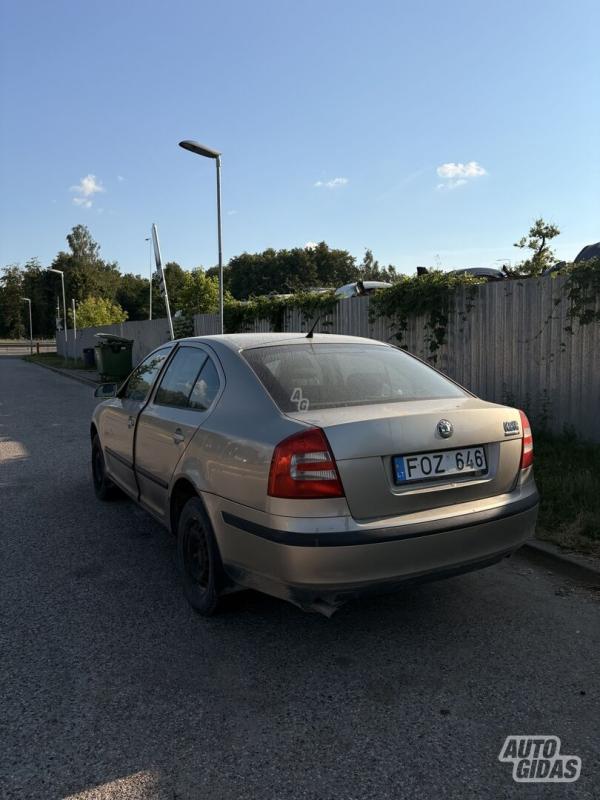 Skoda Octavia 2008 in Kaunas, with an engine capacity of 1.60 L and mileage of 280 thousand km for 750 €, photo 4 on AUTOMOTO.COM.LV