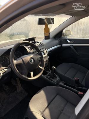 Skoda Octavia 2008 Kauņa, ar dzinēja tilpumu 1.60 L un nobraukumu 280 tūkst. km par 750 €, foto 6 vietnē AUTOMOTO.COM.LV