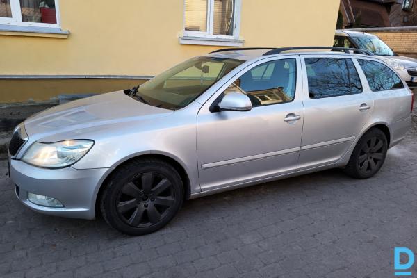 Skoda Octavia 2009 Rīga, ar dzinēja tilpumu 2.00 L un nobraukumu 273 tūkst. km par 3500 €, foto 2 vietnē AUTOMOTO.COM.LV