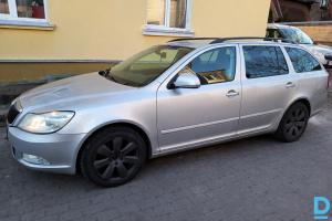 Skoda Octavia 2009 Rīga, ar dzinēja tilpumu 2.00 L un nobraukumu 273 tūkst. km par 3500 €, foto 2 vietnē AUTOMOTO.COM.LV