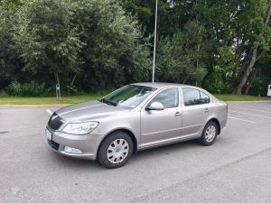Skoda Octavia 2009 in Klaipeda, with an engine capacity of 1.90 L and mileage of 196 thousand km for 3200 €, photo 2 on AUTOMOTO.COM.LV