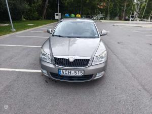 Skoda Octavia 2009 in Klaipeda, with an engine capacity of 1.90 L and mileage of 196 thousand km for 3200 €, photo 5 on AUTOMOTO.COM.LV