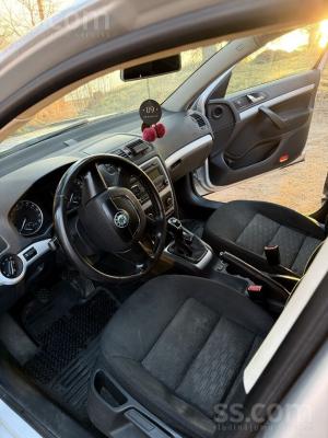Skoda Octavia 2011 Rīga, ar dzinēja tilpumu 1.60 L un nobraukumu 264 tūkst. km par 2000 €, foto 9 vietnē AUTOMOTO.COM.LV