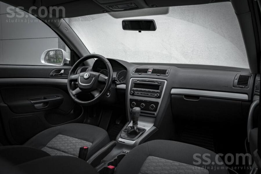 Skoda Octavia 2012 in Riga, with an engine capacity of 1.60 L and mileage of 0 thousand km for 3990 €, photo 15 on AUTOMOTO.COM.LV
