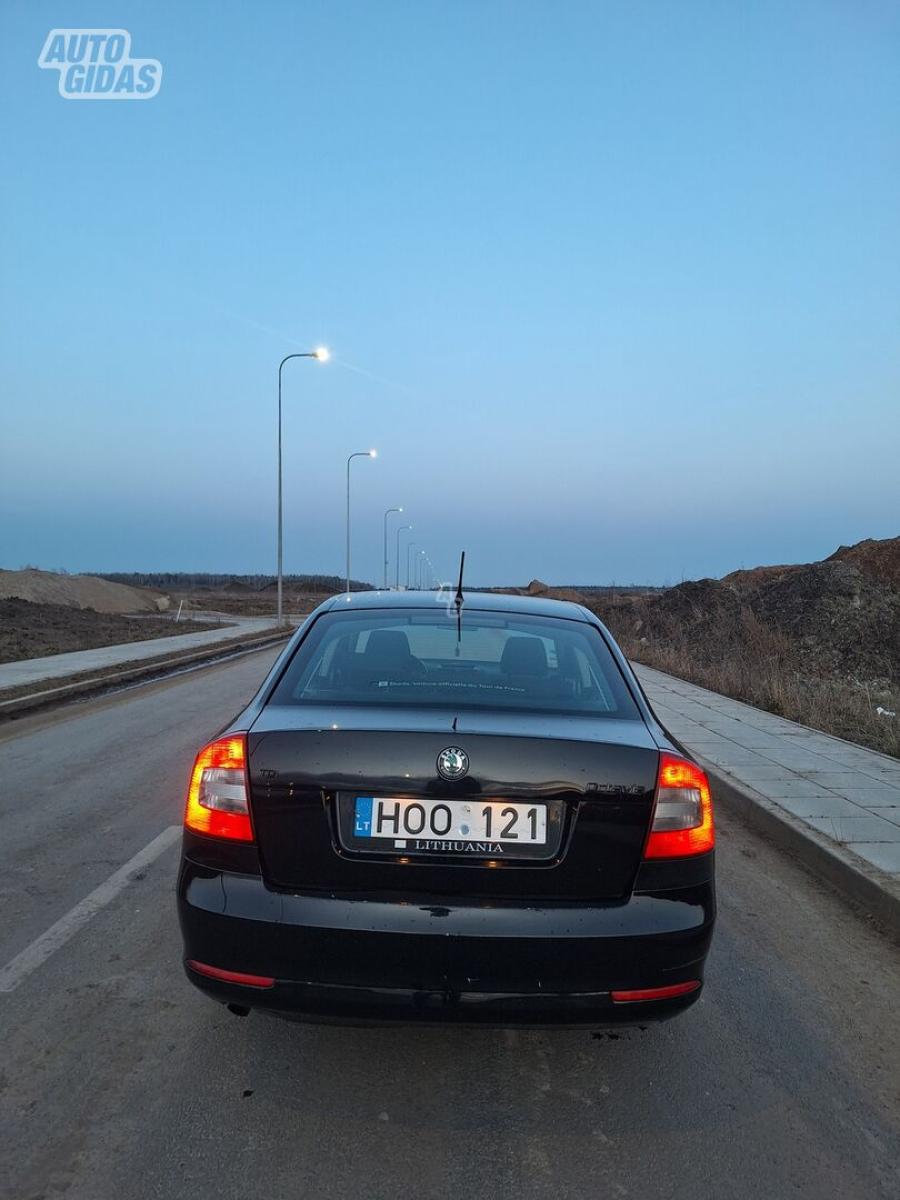 Skoda Octavia 2012 in Kaunas, with an engine capacity of 1.60 L and mileage of 263 thousand km for 2500 €, photo 5 on AUTOMOTO.COM.LV