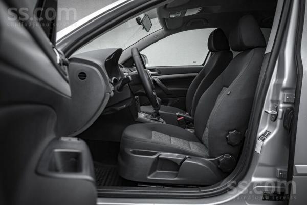Skoda Octavia 2012 in Riga, with an engine capacity of 1.60 L and mileage of 0 thousand km for 2990 €, photo 10 on AUTOMOTO.COM.LV